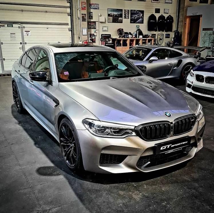 GTSPORTS BMW M5 silver – Performance Centrum, servis vozů a závodní tým